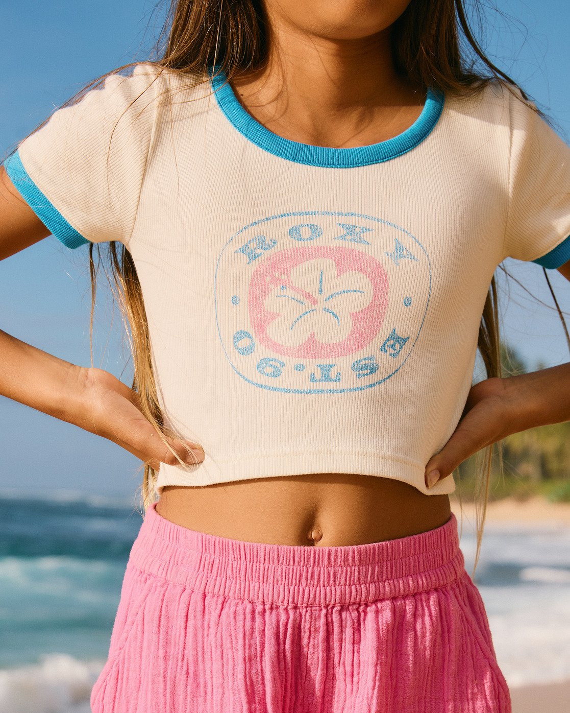 The Roxy Girls Hey Yeah Yeah T-Shirt in White | Anns Cottage – Ann's ...